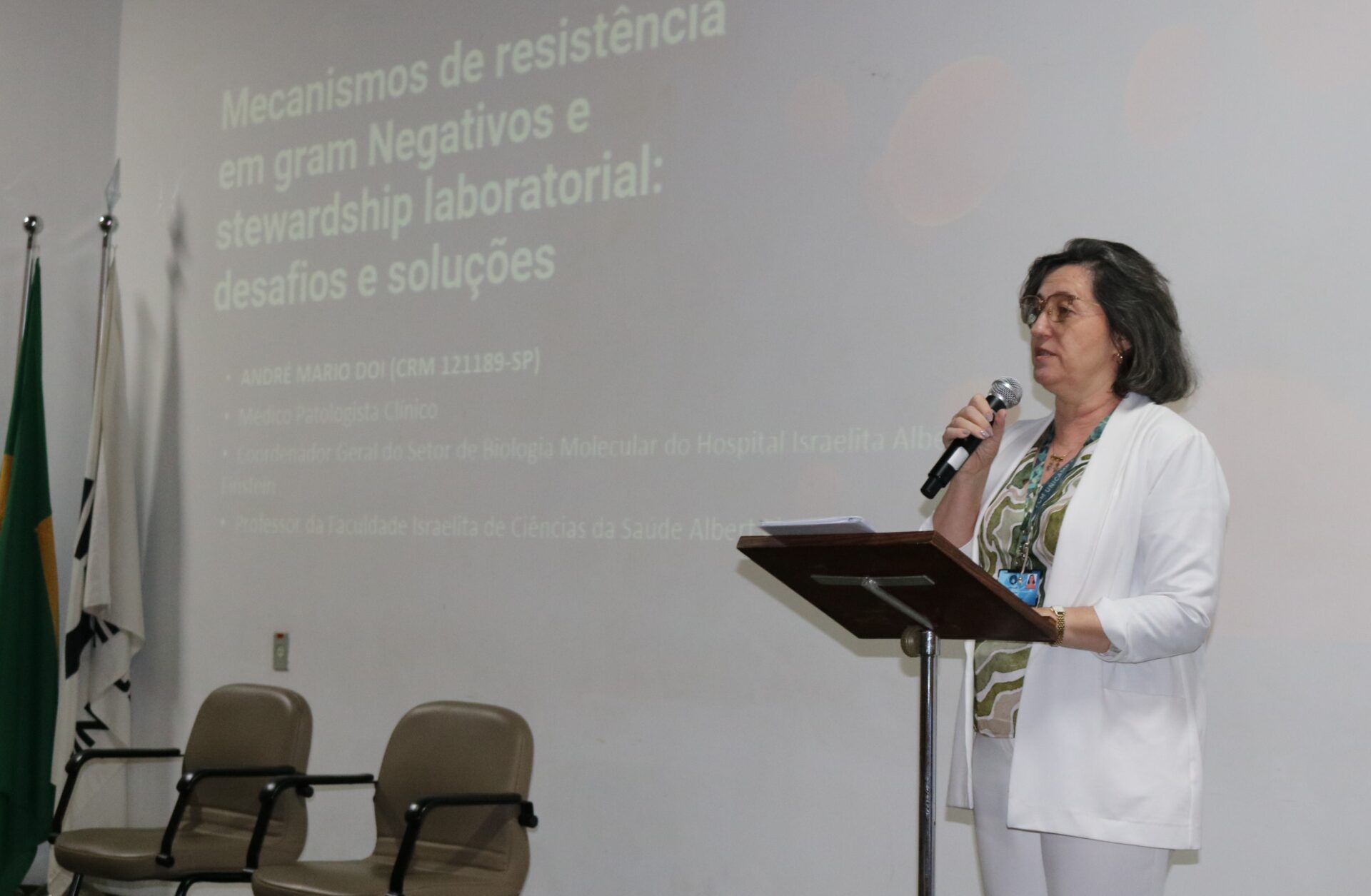 Resistência antimicrobiana é tema do 2º Fórum de Microbiologia Clínica ...